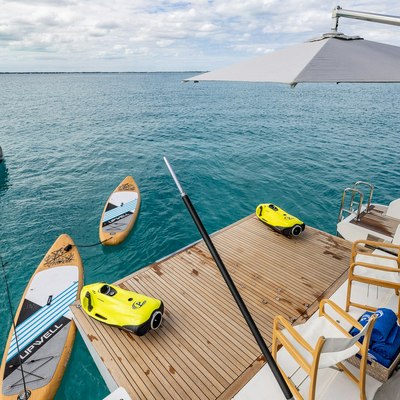 PIER PRESSURE Yacht Charter Price - Azimut Yachts Luxury Yacht Charter