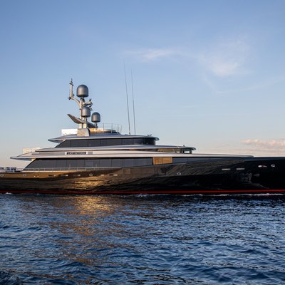 LADY VICTORIA Yacht Charter Price - Feadship Luxury Yacht Charter