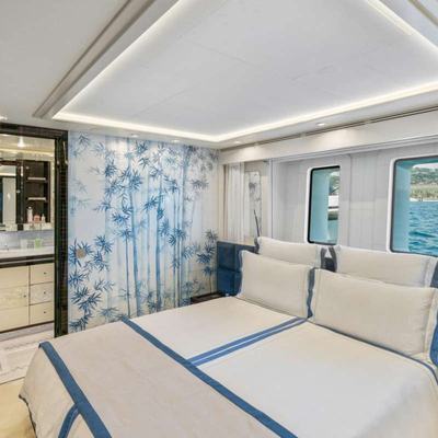 ALULIM Yacht Charter Price - Sanlorenzo Luxury Yacht Charter