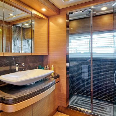 WATCH ME Yacht Charter Price - Custom Line Luxury Yacht Charter