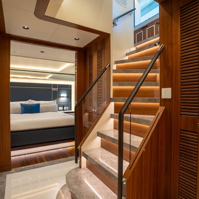 MISS MICHELLE Yacht Charter Price - Horizon Yachts Luxury Yacht Charter