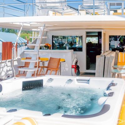 SOVEREIGN LADY Yacht Charter Price - Broward Luxury Yacht Charter