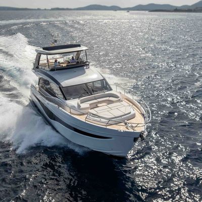 SOHAZ IV Yacht Charter Price - Princess Yachts Luxury Yacht Charter