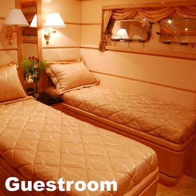 LADY EILEEN II Yacht Charter Price - Custom Luxury Yacht Charter