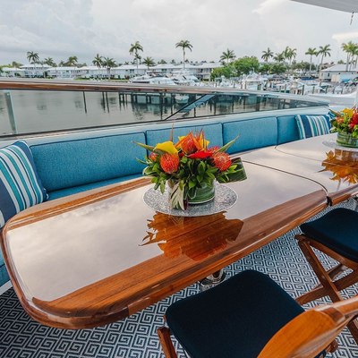 LA LADY Yacht Charter Price - Westport Yachts Luxury Yacht Charter