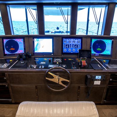 AXIOS Yacht Charter Price - Admiral Yachts Luxury Yacht Charter