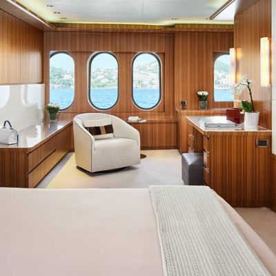 SEASHELL Yacht Charter Price - Fittipaldi Yachts Luxury Yacht Charter