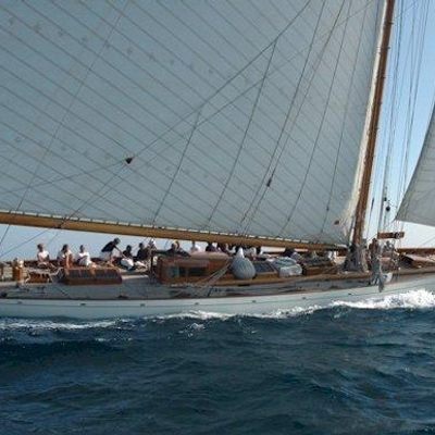 MOONBEAM IV Yacht Charter Price - William Fife & Sons Luxury Yacht Charter