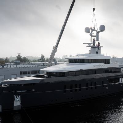 SHINKAI Yacht - Feadship