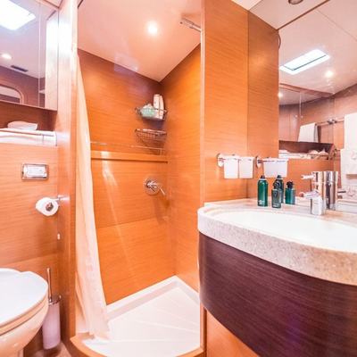KALINDA Yacht Charter Price - CN Yacht 2000 Luxury Yacht Charter