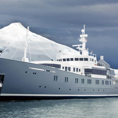 ENIGMA XK Yacht Charter Price - Richards Shipbuilders Luxury Yacht Charter