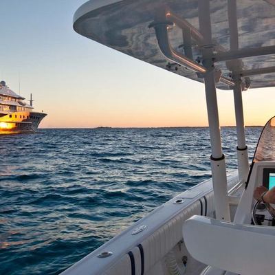 AQUILA Yacht Charter Price (ex. Cakewalk) - Derecktor Shipyards Luxury ...