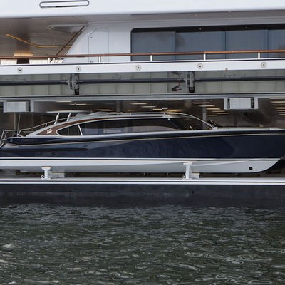 AQUILA Yacht Charter Price (ex. Cakewalk) - Derecktor Shipyards Luxury ...