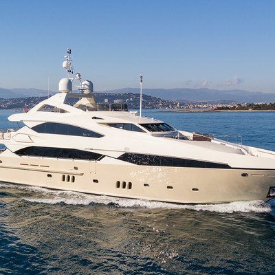 NATURAL 9 Yacht Charter Price - Sunseeker Luxury Yacht Charter