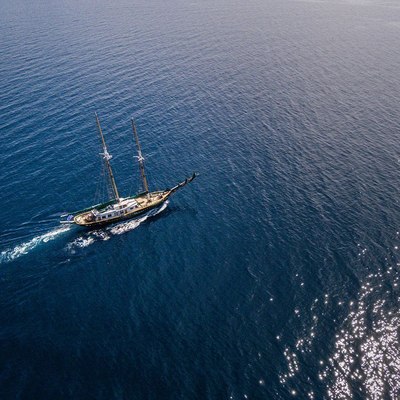 ARKTOS Yacht Charter Price - Basimakopouloi Luxury Yacht Charter