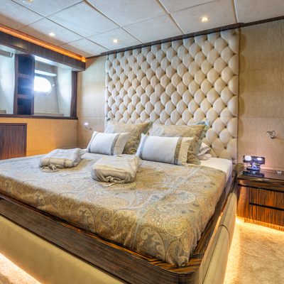 KAYANNI Yacht Charter Price - Tecnomar Luxury Yacht Charter