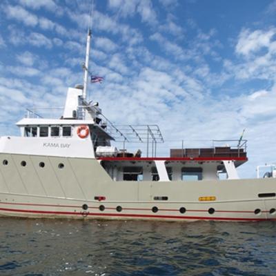 KAMA BAY Yacht - Richard Lowestoft