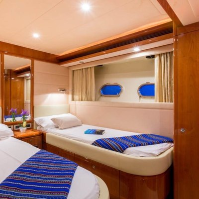 MONTICELLO II Yacht Charter Price - Ferretti Yachts Luxury Yacht Charter