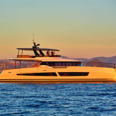 CHRISTAL MIO Yacht Charter Price - Fountaine Pajot Luxury Yacht Charter
