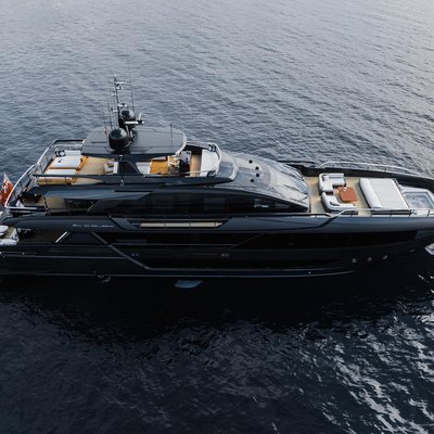 LADY FIRST Yacht Charter Price - Riva Luxury Yacht Charter