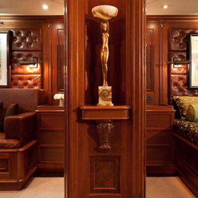 TIARA II Yacht Charter Price - Alloy Yachts Luxury Yacht Charter