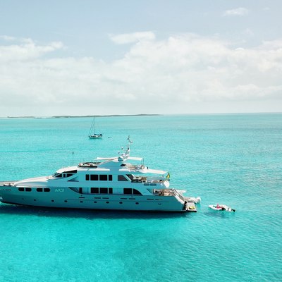M3 Yacht Charter Price (ex. Lady M) - Intermarine - USA Luxury Yacht ...