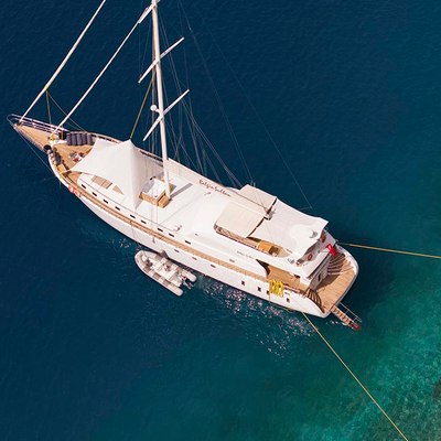 BELGIN SULTAN Yacht Charter Price - Custom Luxury Yacht Charter