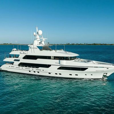 MISS MICHELLE Yacht Charter Price - Christensen Luxury Yacht Charter
