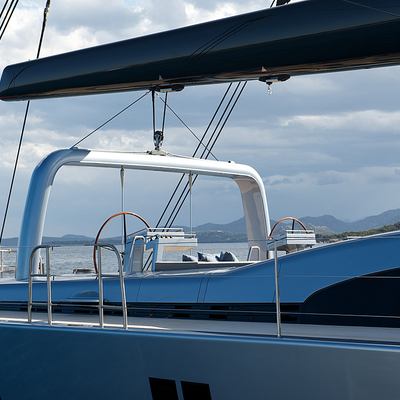 SHARLOU Yacht Charter Price - Vitters Luxury Yacht Charter