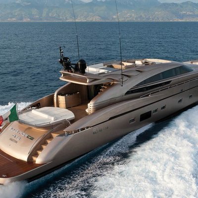 FIVE WAVES Yacht Charter Price - AB Yachts Luxury Yacht Charter