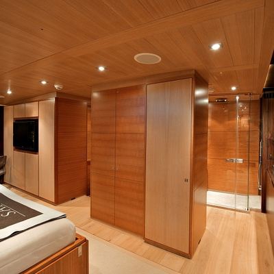 SHARLOU Yacht Charter Price - Vitters Luxury Yacht Charter