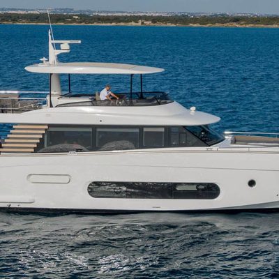 SOUL Yacht Charter Price - Azimut Yachts Luxury Yacht Charter