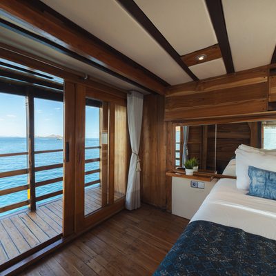 AUGUSTINE PHINISI Yacht Charter Price - Tanahberu Luxury Yacht Charter