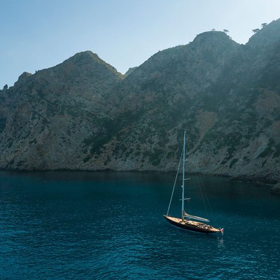 ANIMA II Yacht Charter Price - Spirit Yachts Luxury Yacht Charter