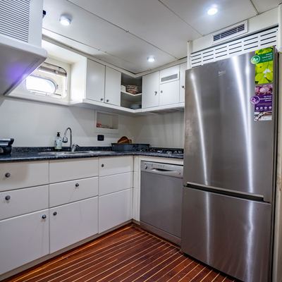 LUJA Yacht Charter Price - Custom Luxury Yacht Charter