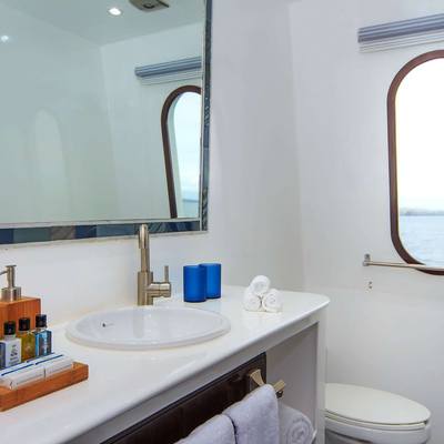 NATURAL PARADISE Yacht Charter Price - Custom Luxury Yacht Charter