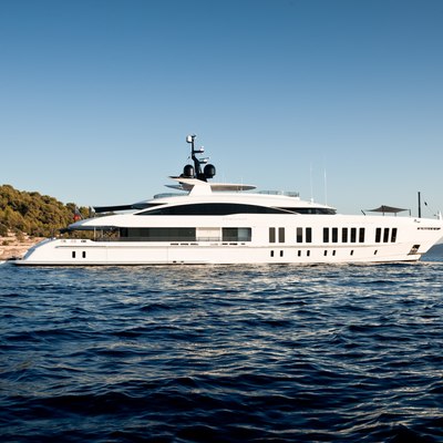 SAMURAI Yacht Charter Price - Alia Yacht Luxury Yacht Charter