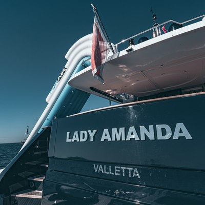 LADY AMANDA Yacht Charter Price - Couach Yachts Luxury Yacht Charter