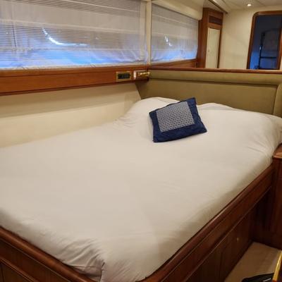 LADY AMANDA Yacht Charter Price - Couach Yachts Luxury Yacht Charter