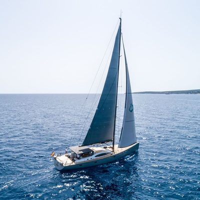 KALINDA Yacht Charter Price - CN Yacht 2000 Luxury Yacht Charter
