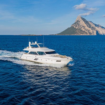 ENJOY Yacht Charter Price - Raphael Yachts Luxury Yacht Charter