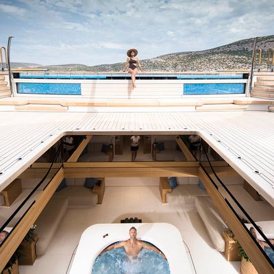 FLYING FOX Yacht Charter Price - Lurssen Yachts Luxury Yacht Charter