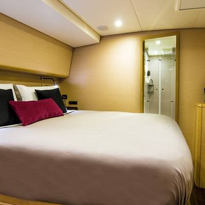 LADY KATLO Yacht Charter Price - Lagoon Luxury Yacht Charter