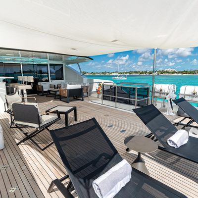 ISLAND COWBOY Yacht Charter Price (ex. IC) - Ocean Alexander Luxury ...