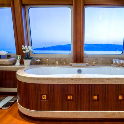 SIROCCO Yacht Charter Price - Heesen Luxury Yacht Charter