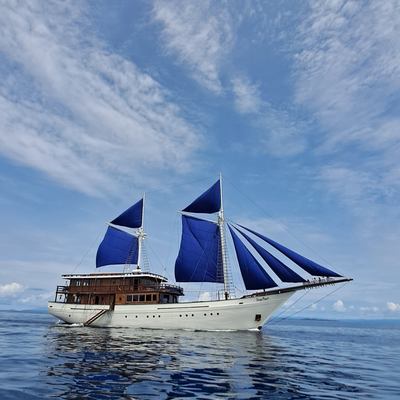 OCEAN PURE 1 Yacht Charter Price - Custom Luxury Yacht Charter