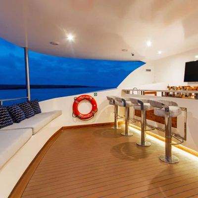 INFINITY Yacht Charter Price - Custom Luxury Yacht Charter