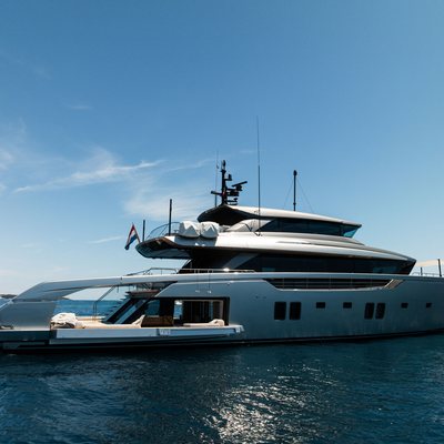 SENSA Yacht Charter Price - Sanlorenzo Luxury Yacht Charter