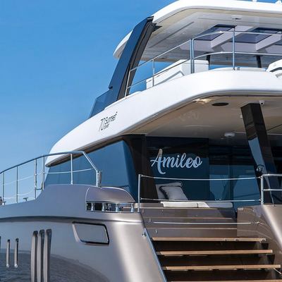 AMILEO Yacht Charter Price - Sunreef Yachts Luxury Yacht Charter