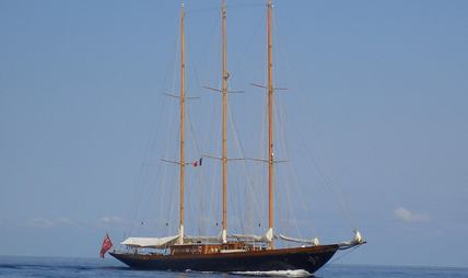 CREOLE Yacht Charter Price - Camper & Nicholsons Luxury Yacht Charter